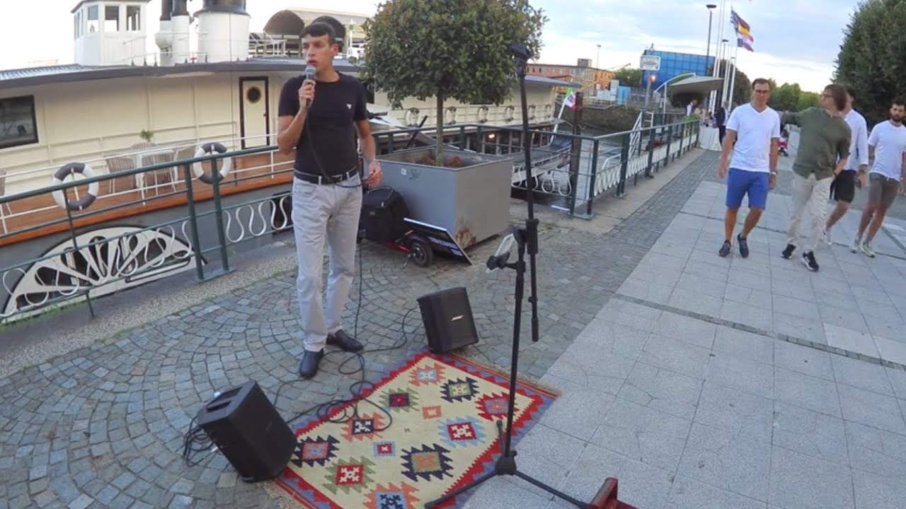 "Moon River" By Alessio Roma - YouTube