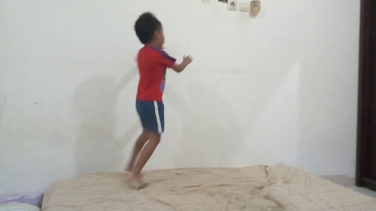 Ghazy bermain - YouTube