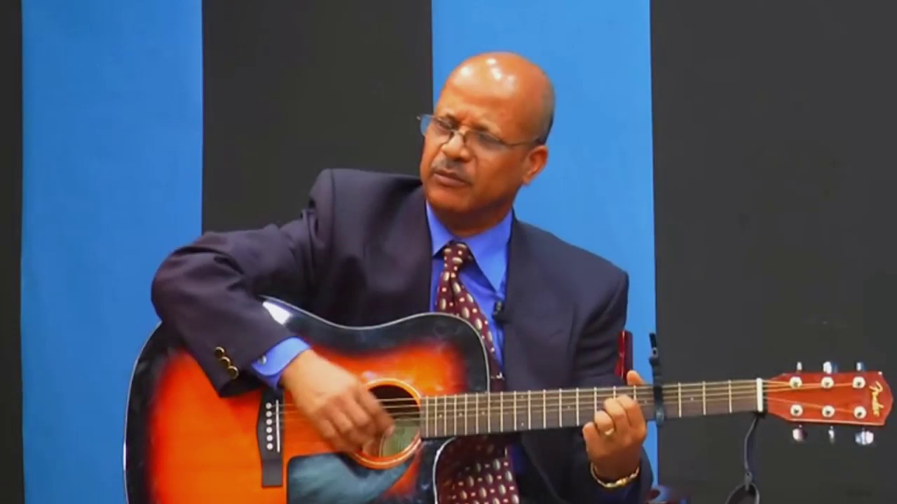 Tamrat Haile - Yetadele Mesgun New (የታደለ ምስጉን ነው) - YouTube