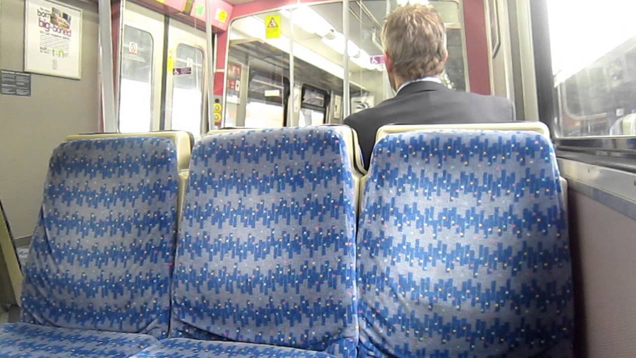 Greater Anglia Class 315 (315830): Stratford - Ilford - YouTube