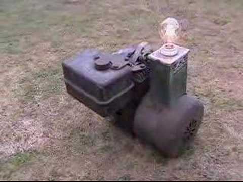Vintage Briggs & Stratton gas engine generator - YouTube