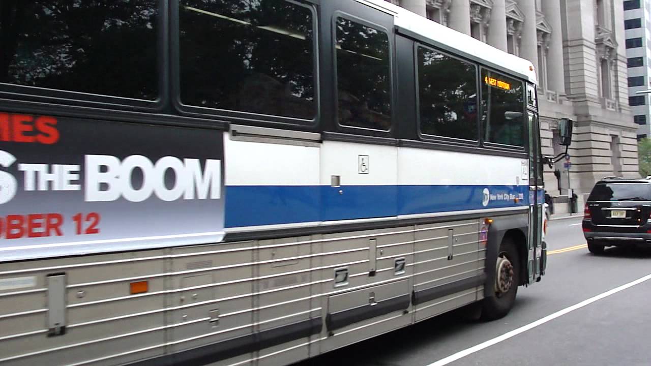 MTA New York City Bus: MCI D4500CT #2210 X14 @ Battery Place and State ...
