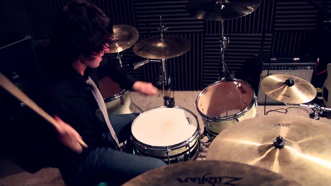 GREEN DAY - American Idiot (Collaboration Cover) by Janick Thibault ...
