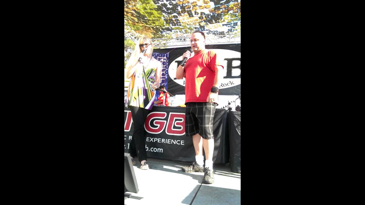 Coe Lewis Sings Karaoke at KGB Sky Show Aztec Village - YouTube