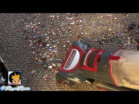 ASMR | ISSA CRUNCHY SITUATION 🚨🔥 | Bissell & Shark - YouTube