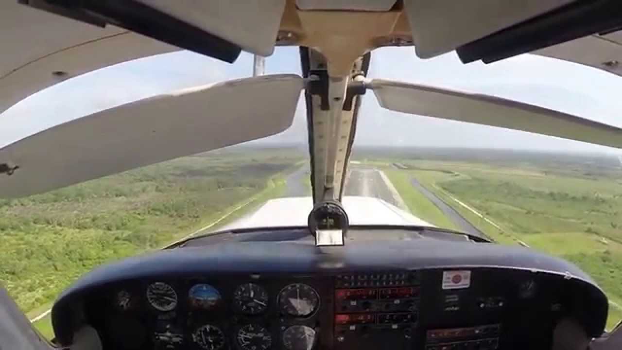 Nasa low approach - YouTube