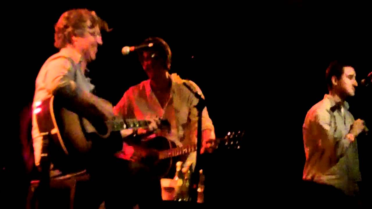 Kevin Griffin and Ed Roland sing "Shine." - YouTube