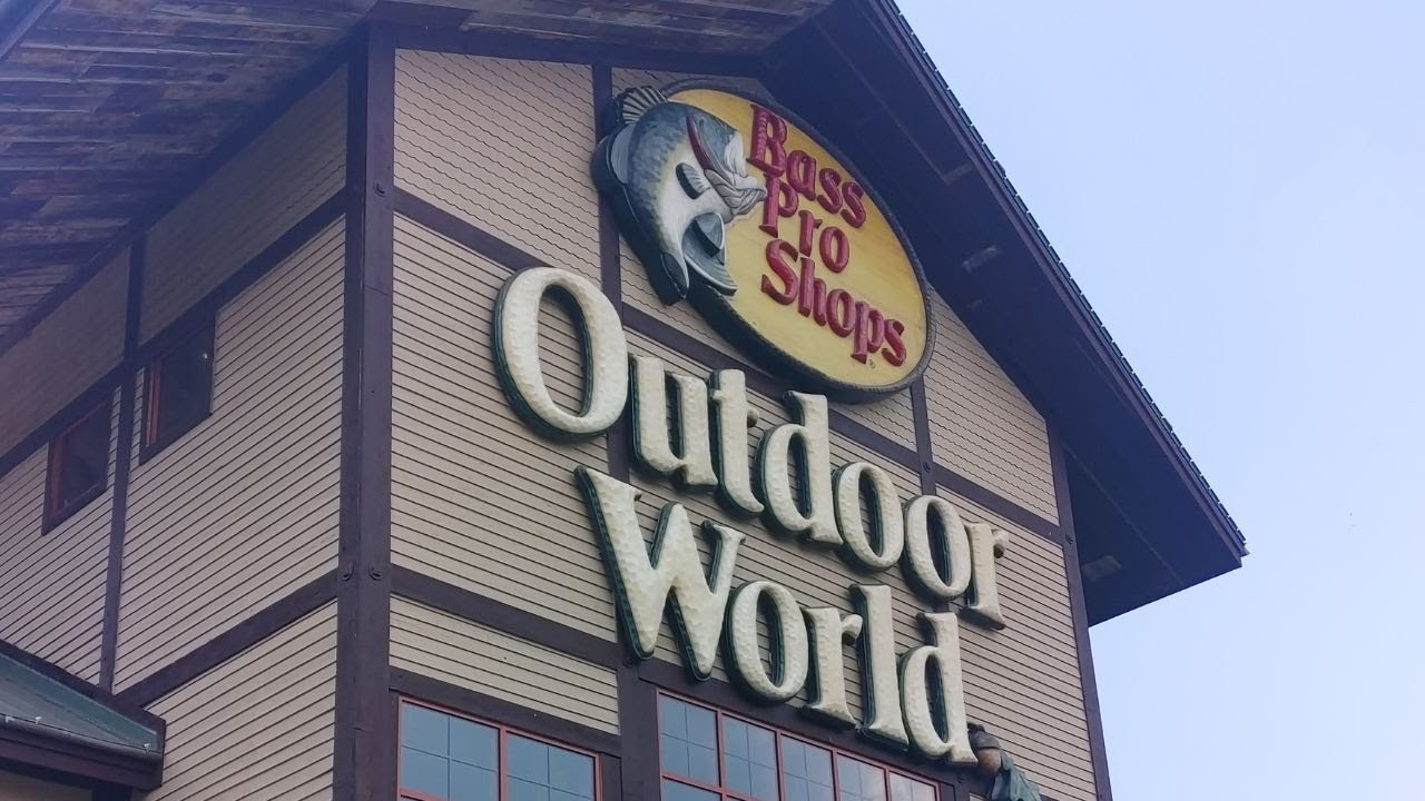 Bass Pro Shops (Outdoor World) Spanish Ft Alabama - YouTube