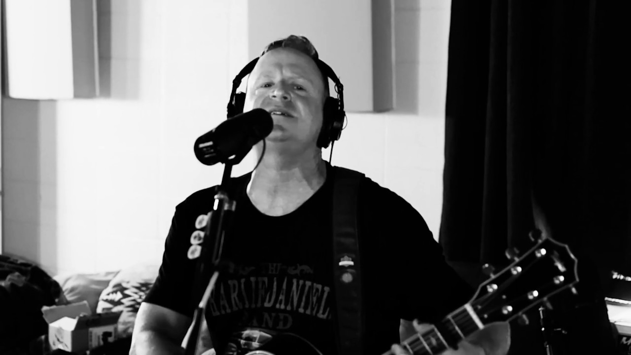 Mike Corrado - Nowhere Fast (Shoreline Sessions) - YouTube
