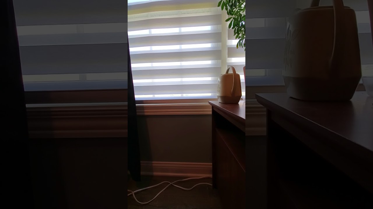 Levelor motorized banded shade 2 - YouTube