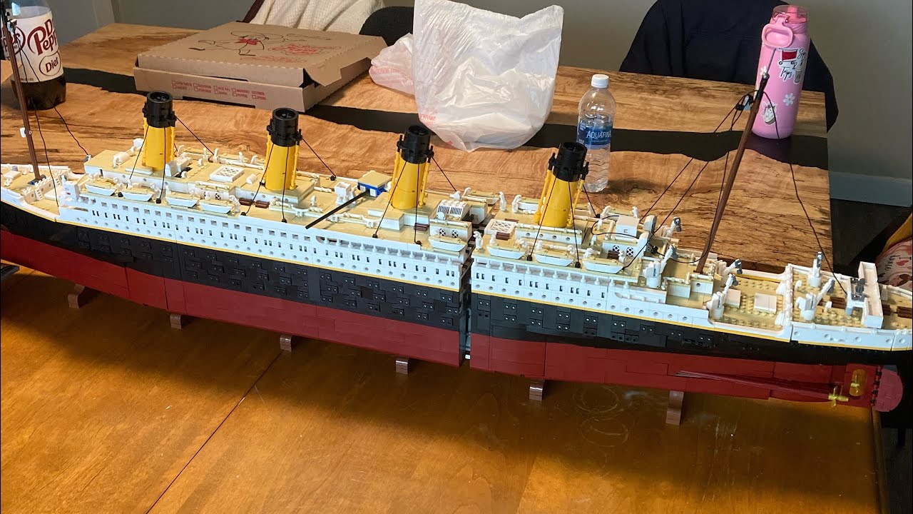 Speed building Lego ideas set 10294 #legospeedbuilding #lego #titanic # ...