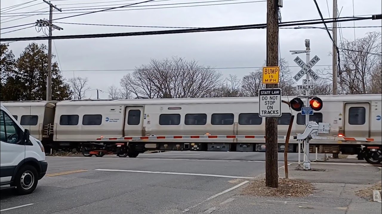 LIRR M7 Passenger Train - Merritts Road Railroad Crossing, Farmingdale ...