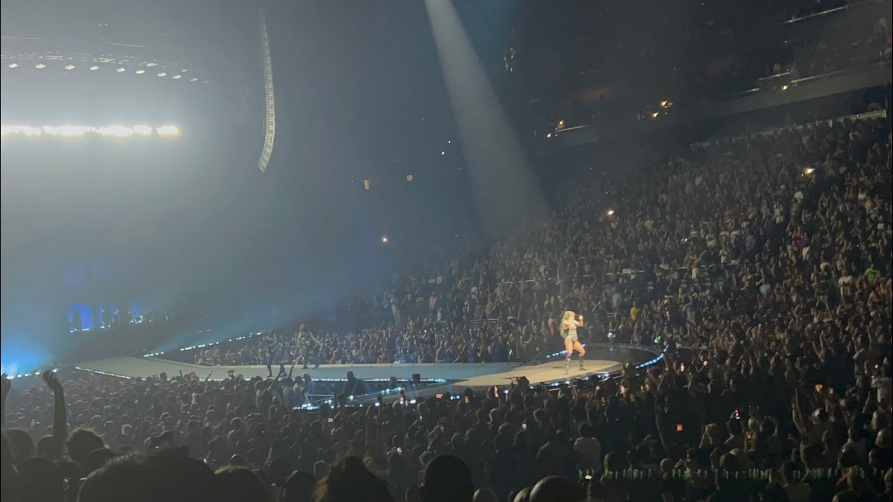 Lady Gaga Paparazzi at Seattle Mayhem Ball (Clip) - YouTube