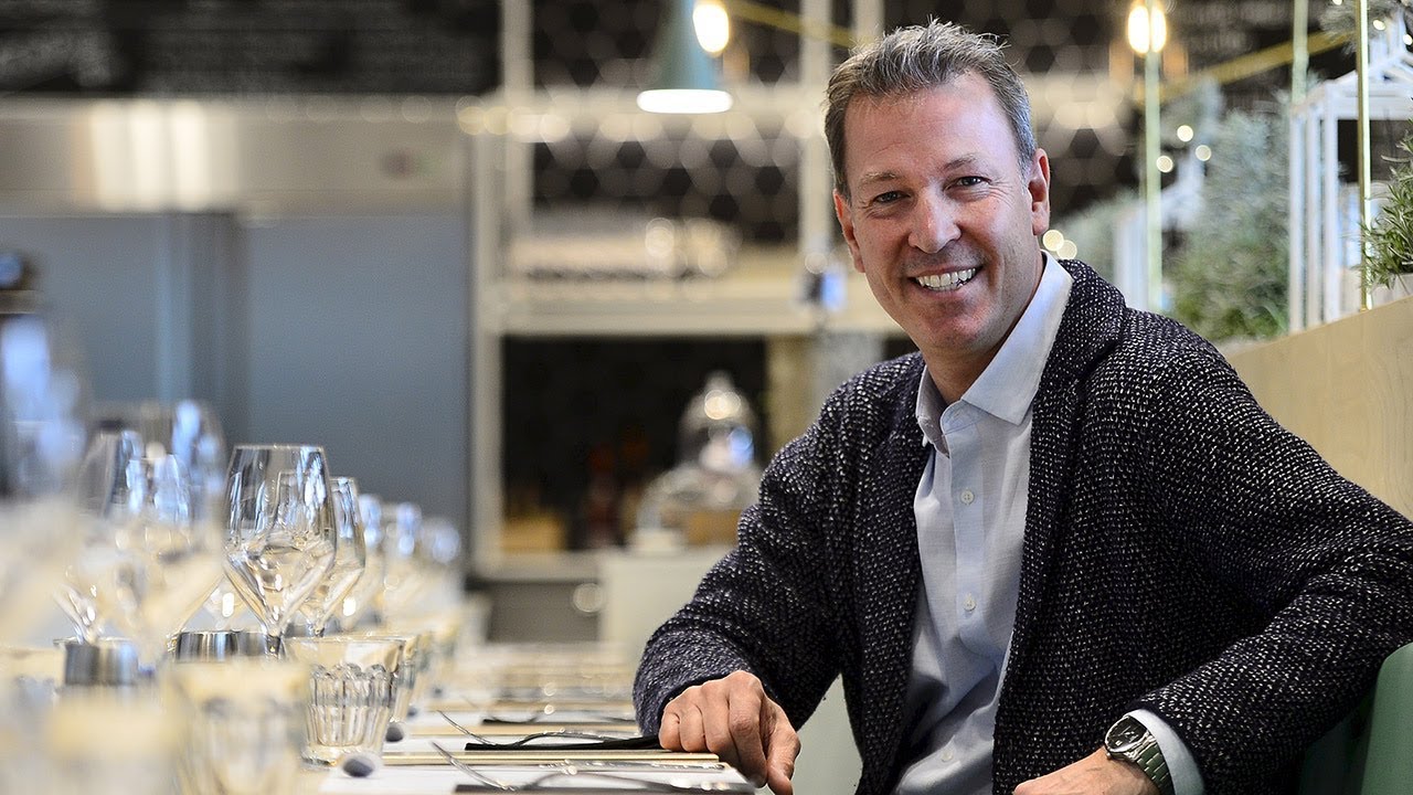 Nouveau RICARDO Boutique + Café à Québec - YouTube