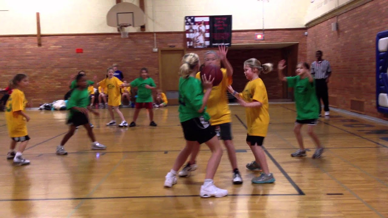 KB Basketball First Quarter 12 17 11 - YouTube