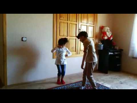 Baci qardas reqsi))