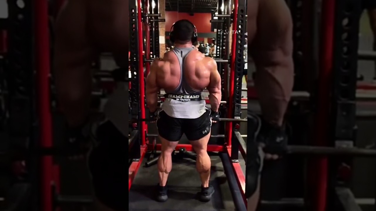 Rack Pull One of the Best Exercises for Traps and Upper Back ...