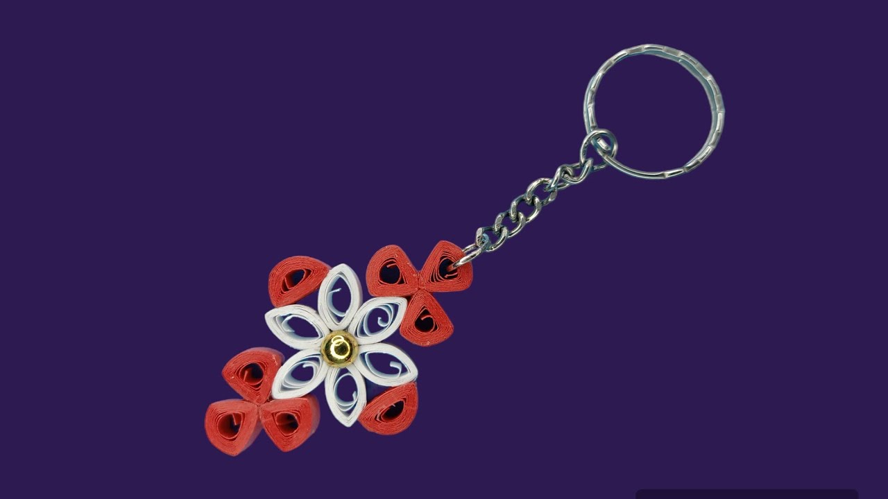 How to make a paper quilling keychain / Tutorial / Beginners - YouTube