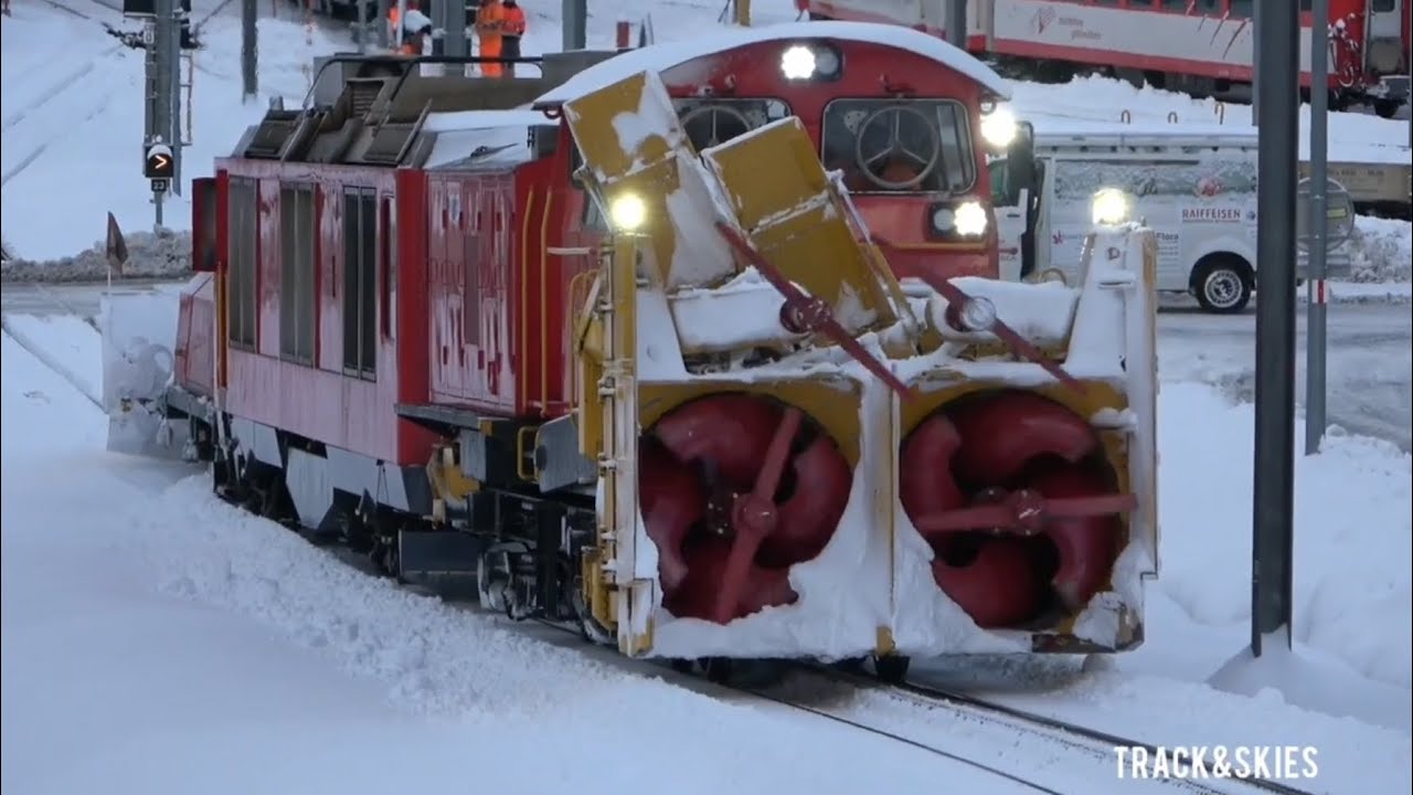 Swiss Winter Trains Galore-Snow Trains in Beautiful Switzerland - YouTube