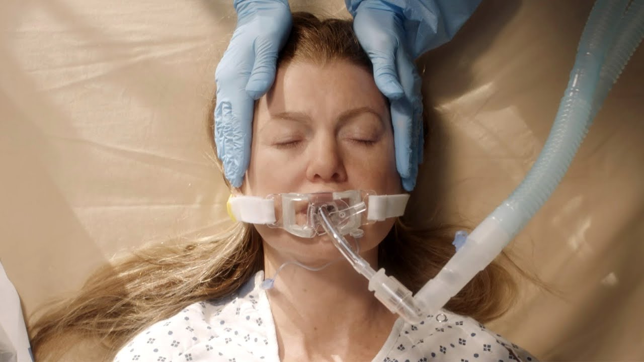 Grey’s Anatomy: Is Meredith DEAD?! - YouTube