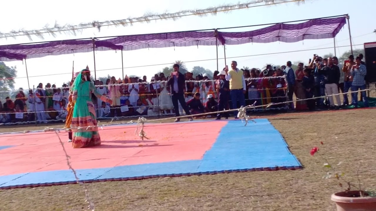 Excellence School Nateran - YouTube