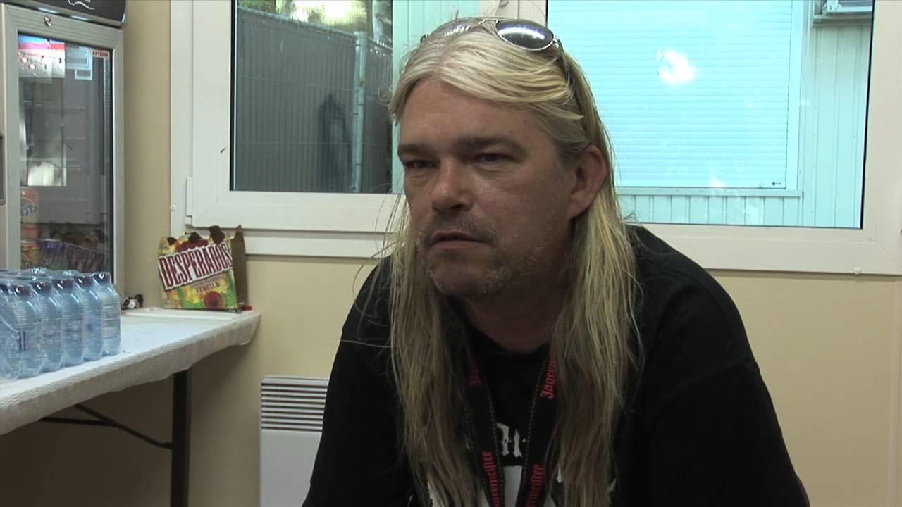 Asphyx interview - Martin van Drunen (part 3) - YouTube