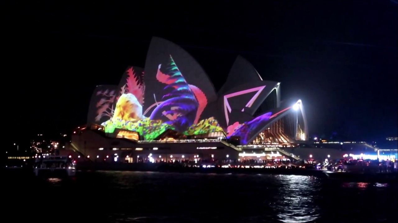 VIVID SIDNEY 2018 Light Show at THE OPERA HOUSE - YouTube