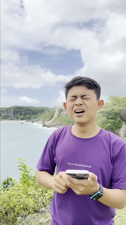 #SHORT | 2 tipe tipe orang kepantai.. - YouTube