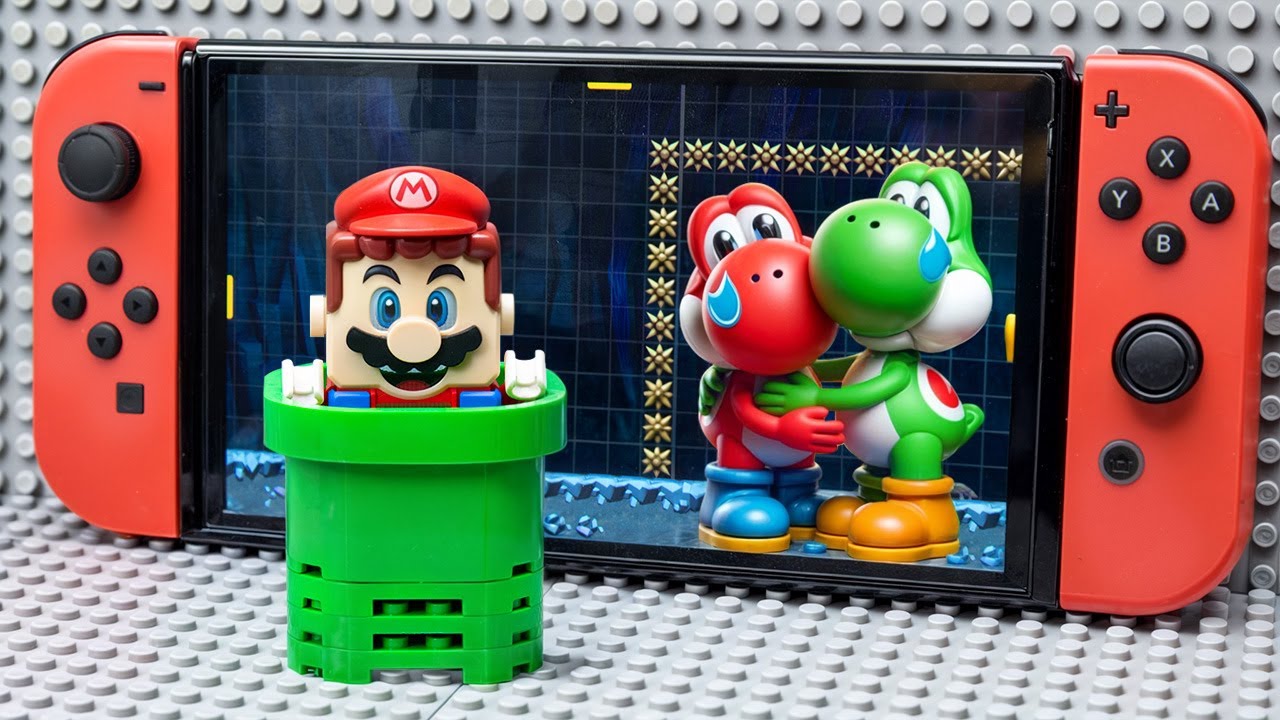 Lego Mario enter the Nintendo Switch to save Red Yoshi and Green Yoshi ...