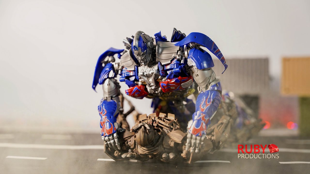 Transformers Stop Motion Animation Chapter 2: OPTIMUS PRIME vs SCOURGE ...