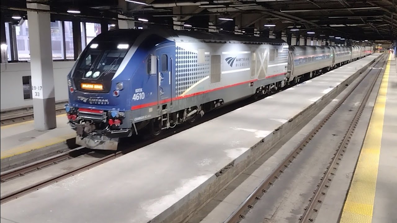 Amtrak SC-44 Charger 4610 departs Chicago's Union Station on February ...