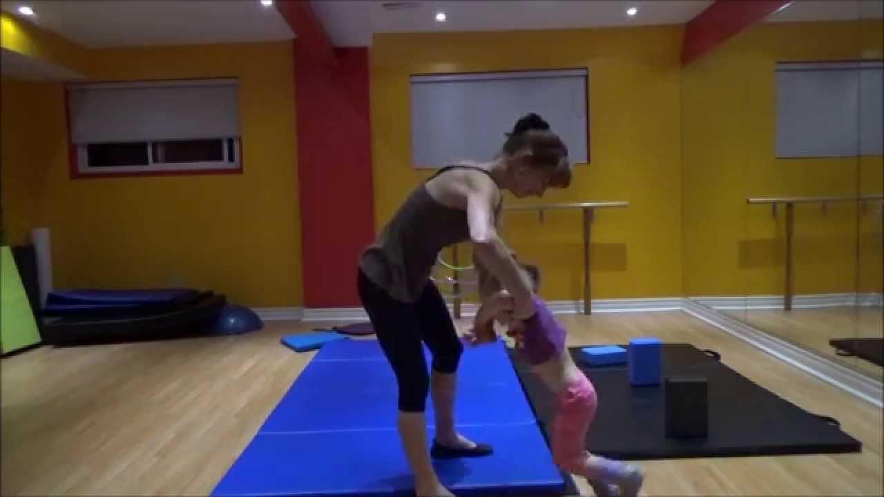 Development of the motoric skills for kids 1-5 years old (acro/dance ...