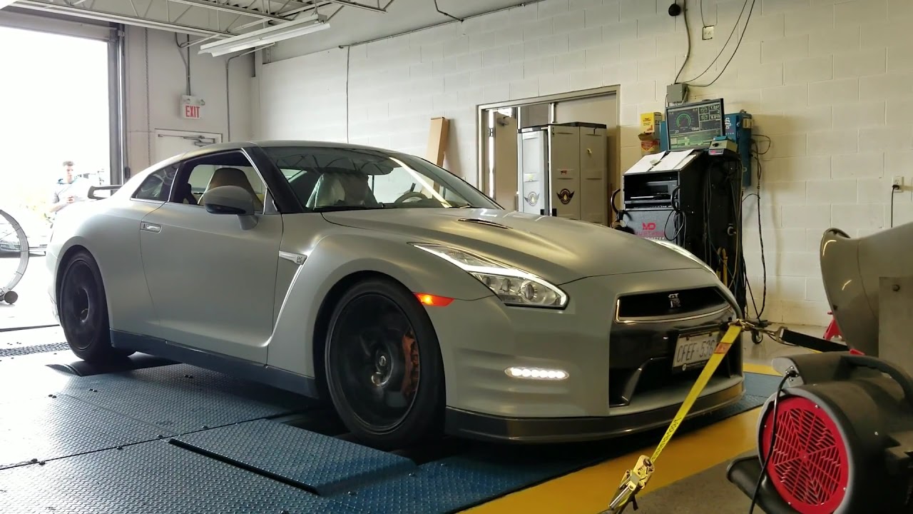 Nissan GTR - Custom Dyno Tuning by AMT Tuning - YouTube