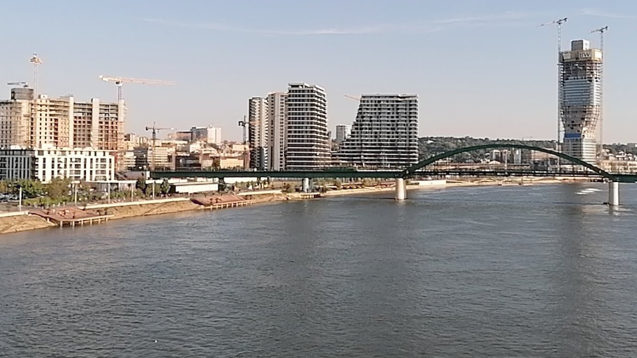 Београд Na Vodi Pogled sa Brankovog mosta - YouTube