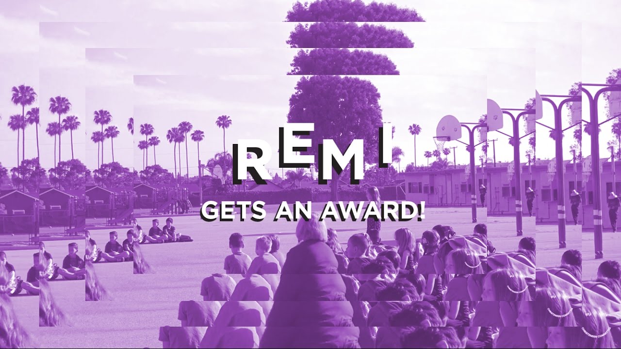 Remi Gets an AWARD!! Vlog #05 - YouTube