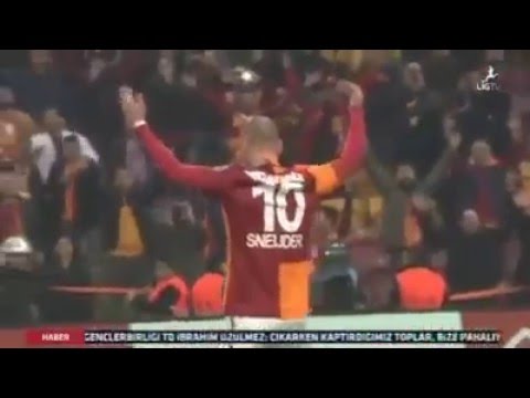 Wesley Sneijder  TT Arenada Muhteşem Üçlü YENİ