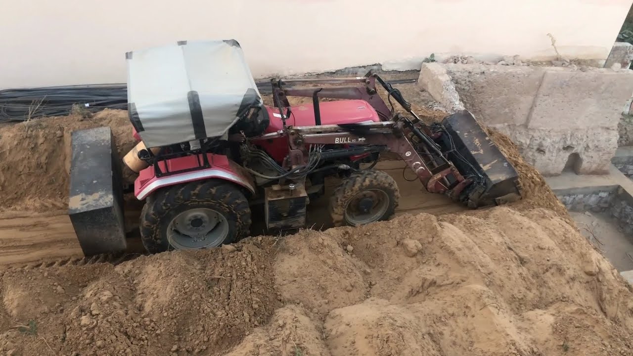 Mahindra arjun tractor Loader - YouTube