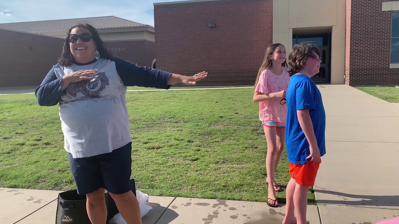 8th grade graduation - YouTube