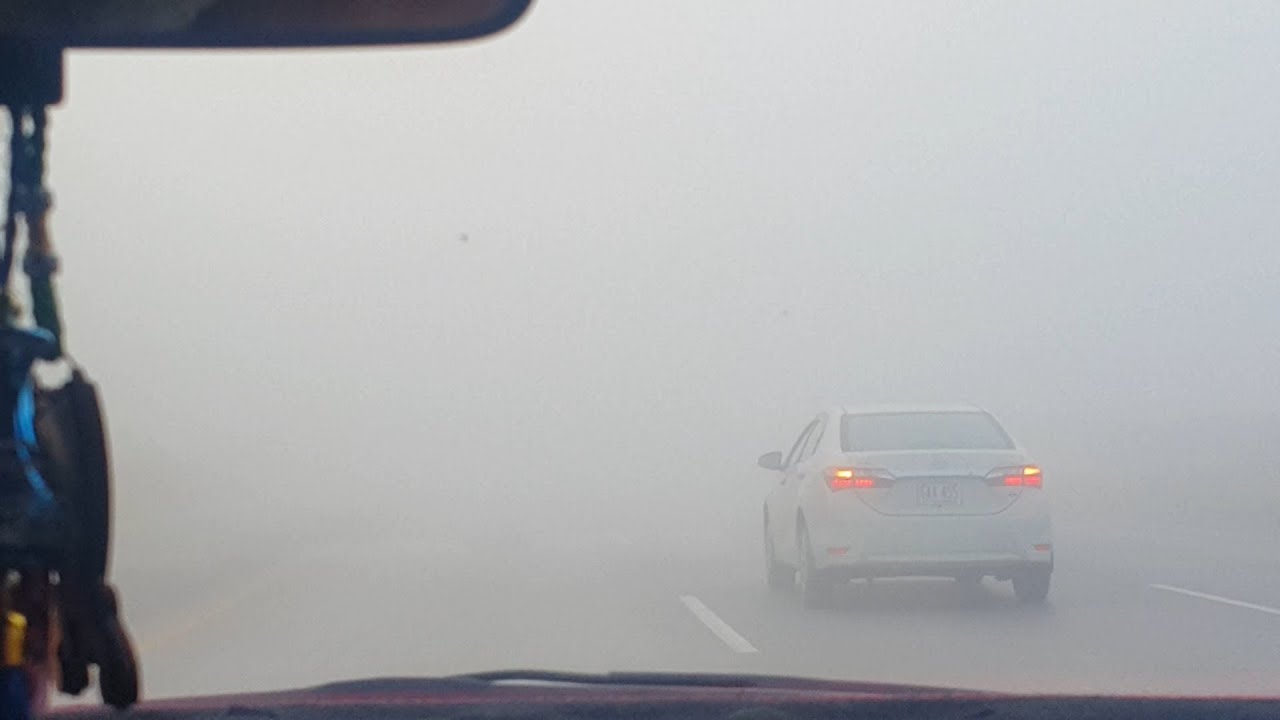 Heavy Fog on Motorway | Foggy Motorway drive | Zero Visibility | Drive ...
