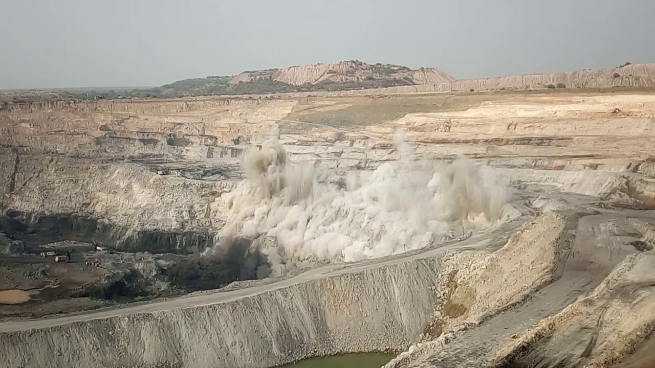 Nonel Blasting in open cast Mining... - YouTube