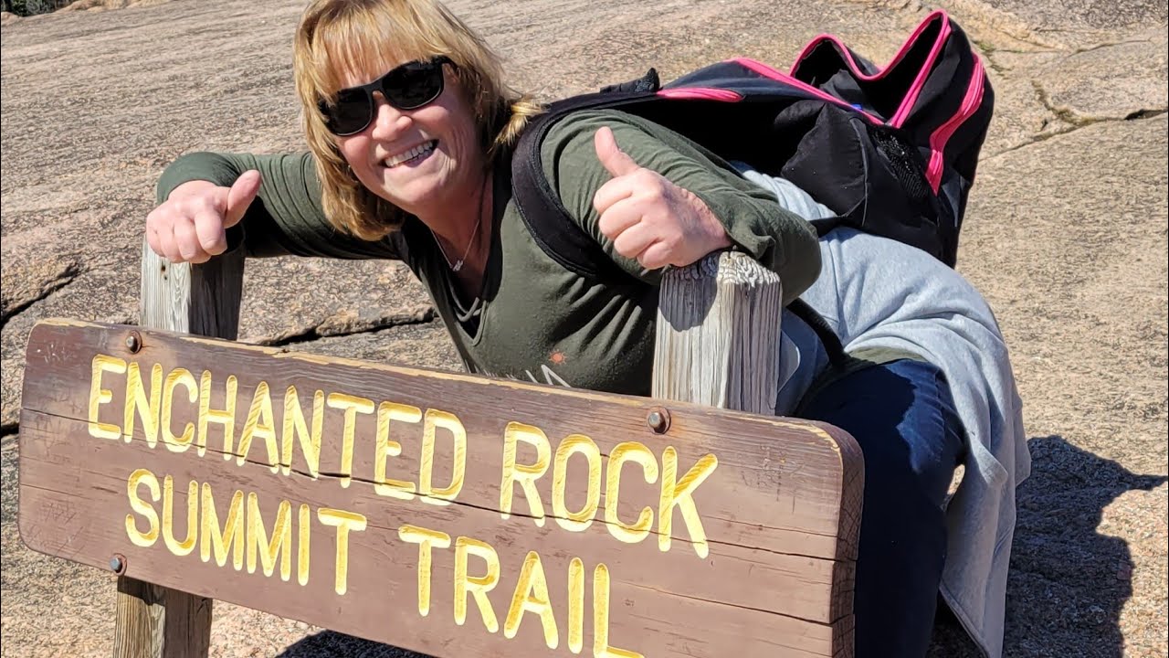 🌄Solo Texas Trip - Enchanted Rock and Luckenbach, TX (Pop. 3) - Feb ...