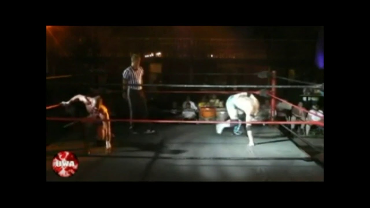 UWA Knoxville Classics - 8/15/13 - UWA Title - Brad Cash vs. Cerebus ...