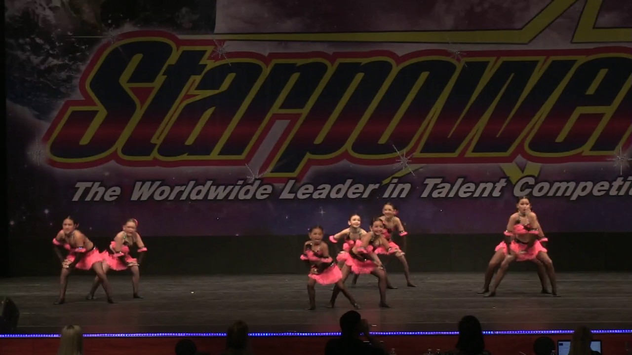 DOLCE DANCE STUDIO/AY CARAMBA/2017 NOVICE AGE 9-11 JAZZ - YouTube