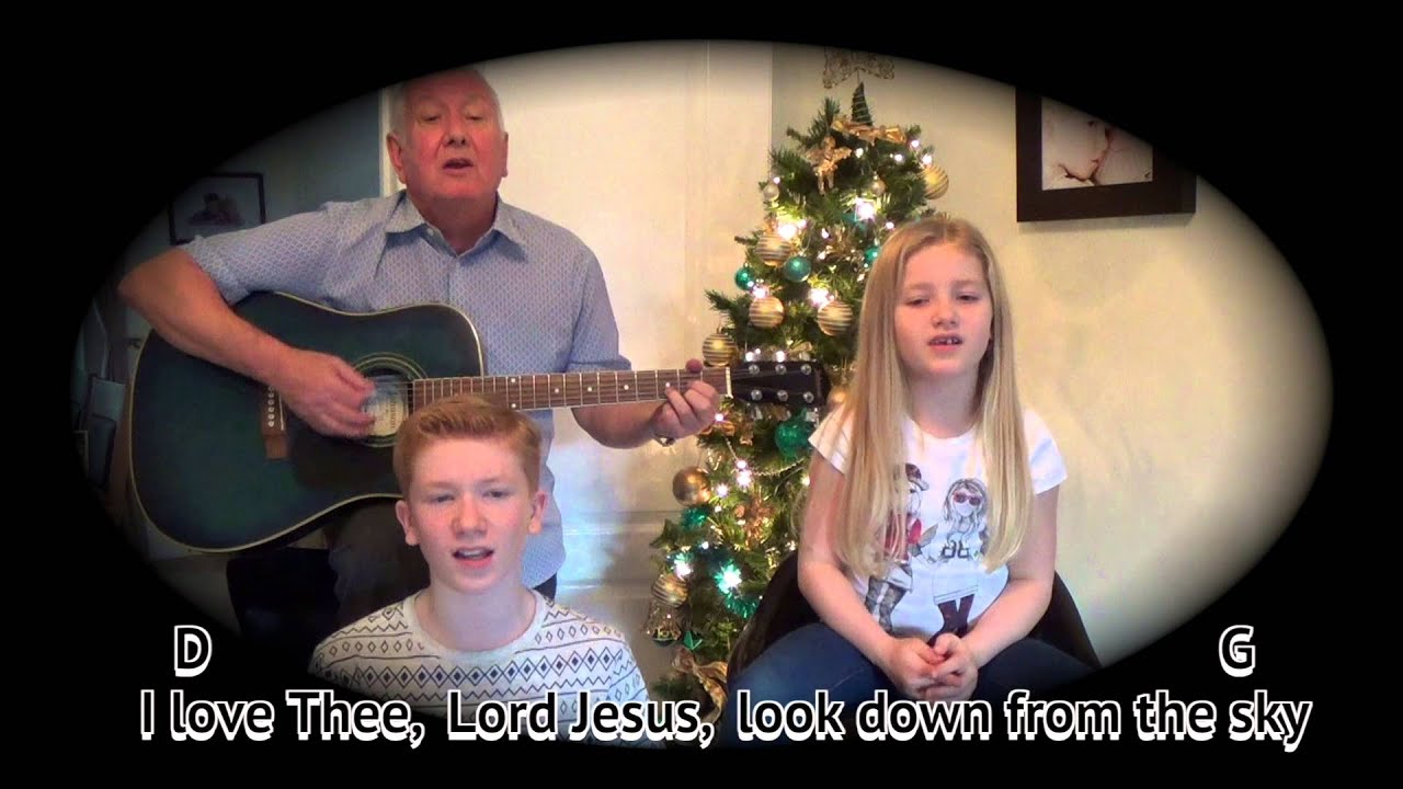 Away In A Manger (Christmas carol) GUITAR LESSON play-along with easy ...