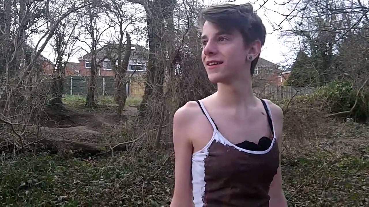 Real Life Lara Croft - YouTube