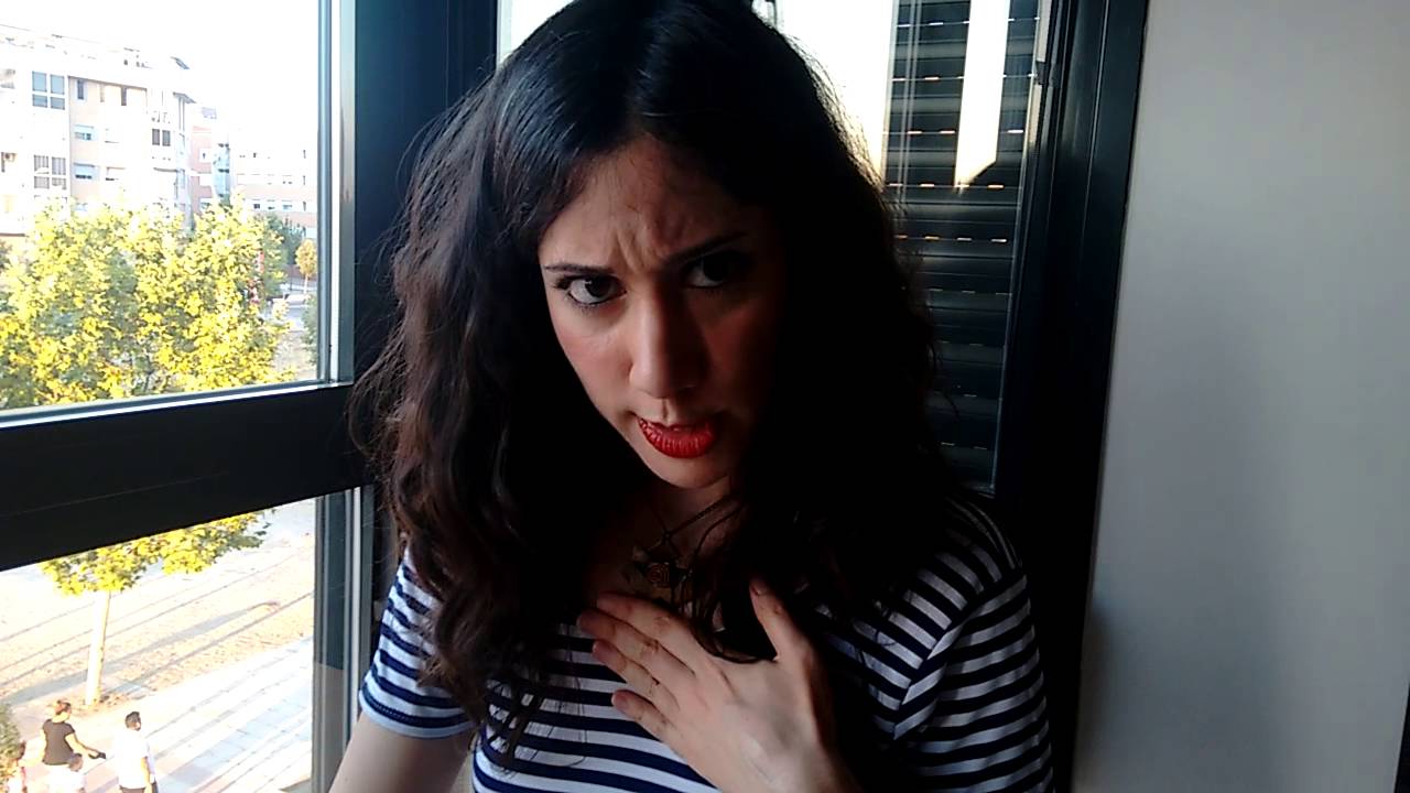 Unboxing GTM agosto por Laura Luna - YouTube