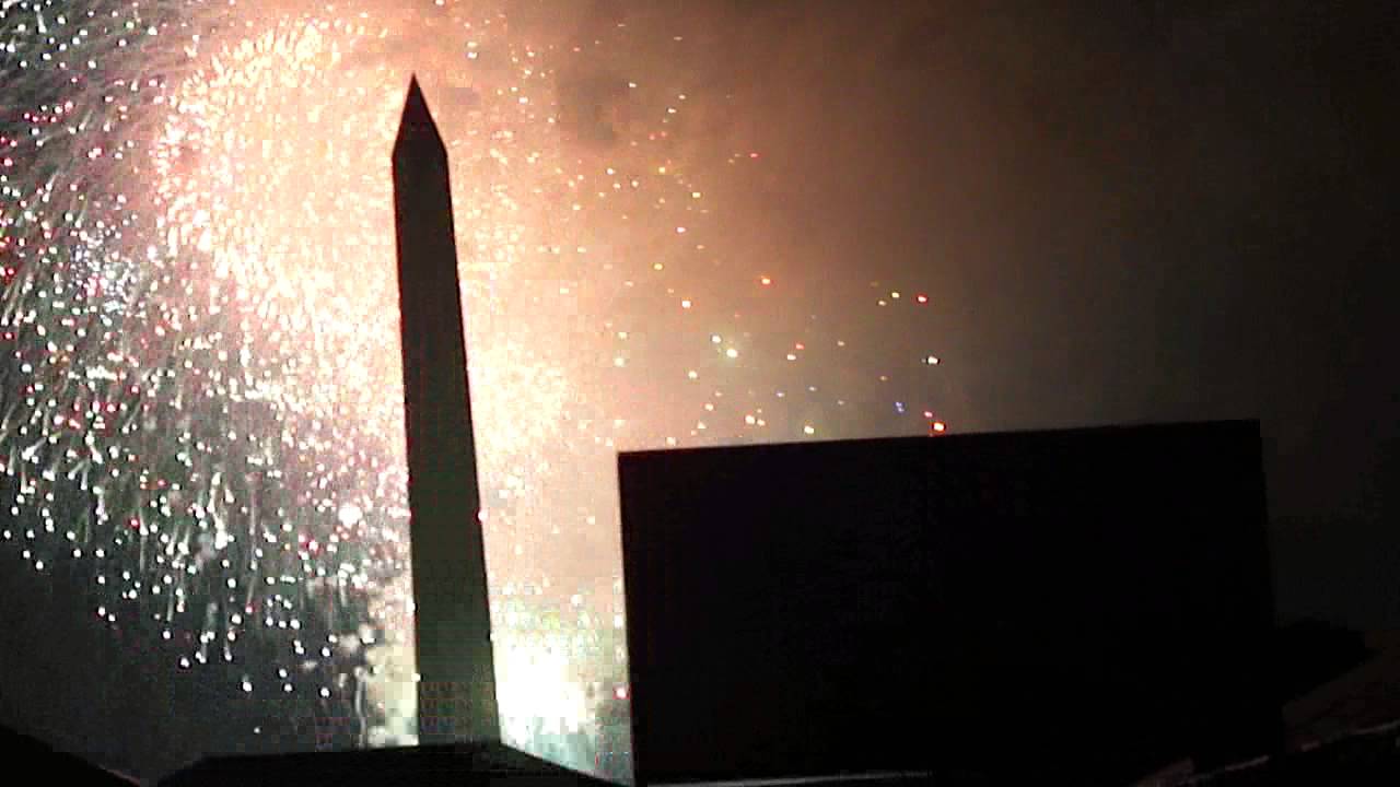 Washington DC 4th of July Fireworks at the Washington Monument Grand ...