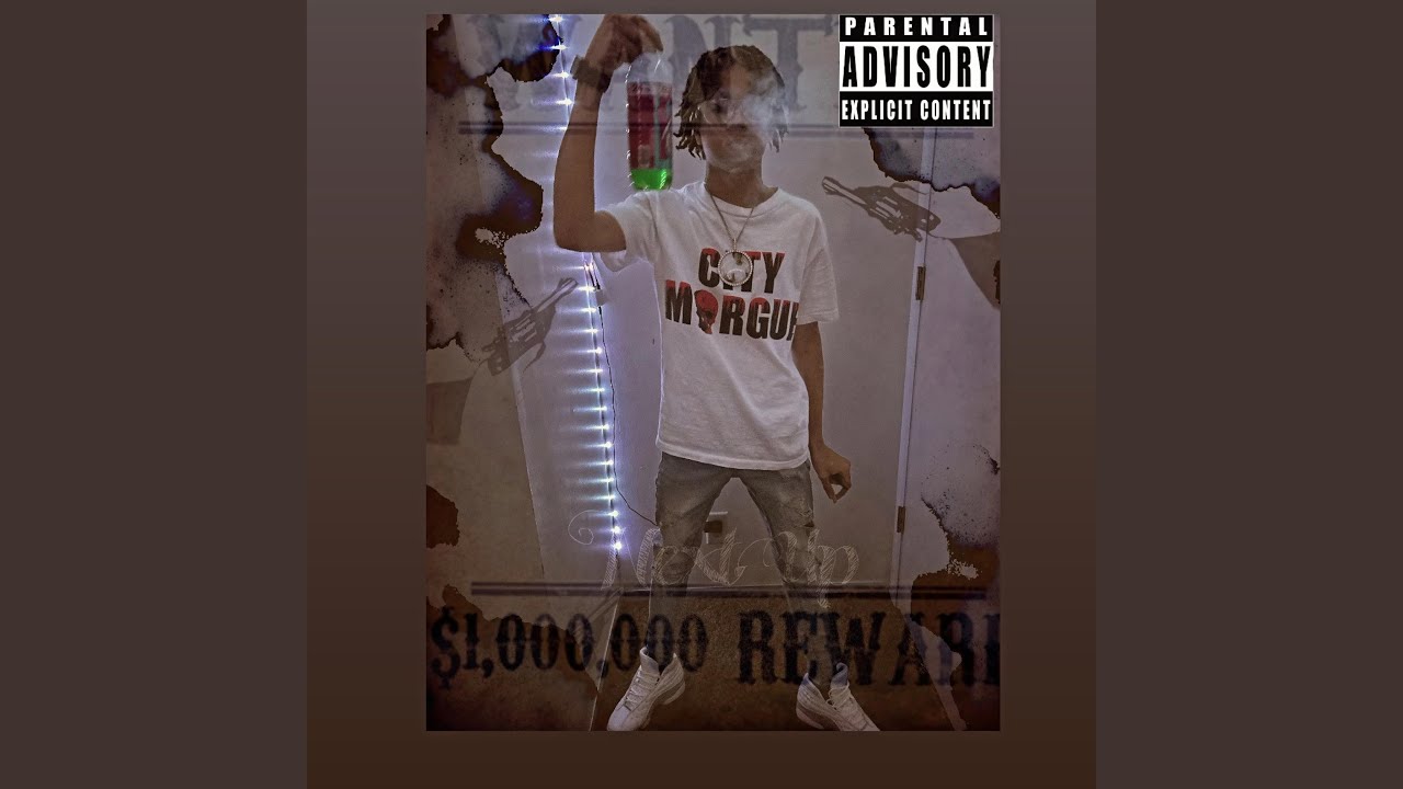 Crash musik (feat. Tinyfivess) - YouTube