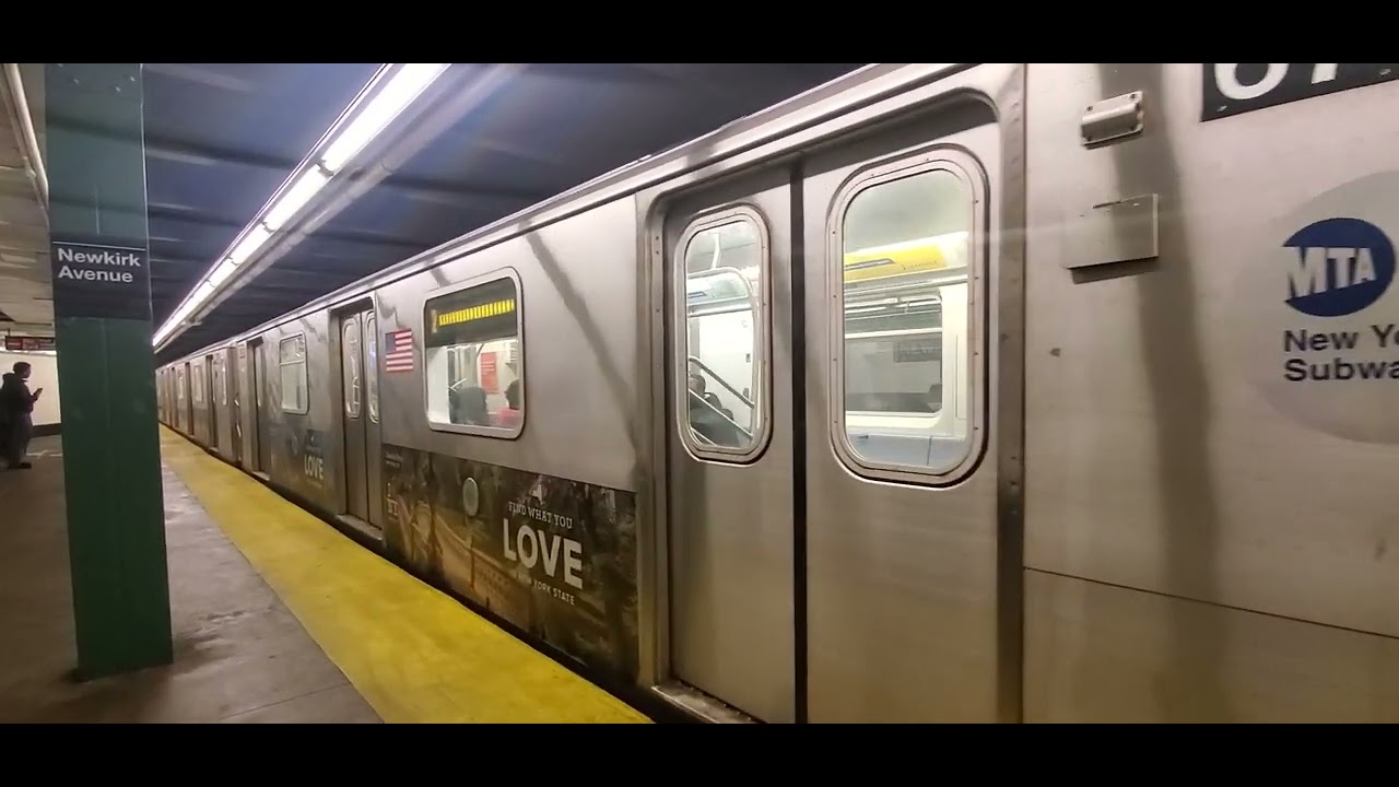 (2) (5) Train Action 🎬 at Newkirk Avenue-Little Haiti. (Model Train ...