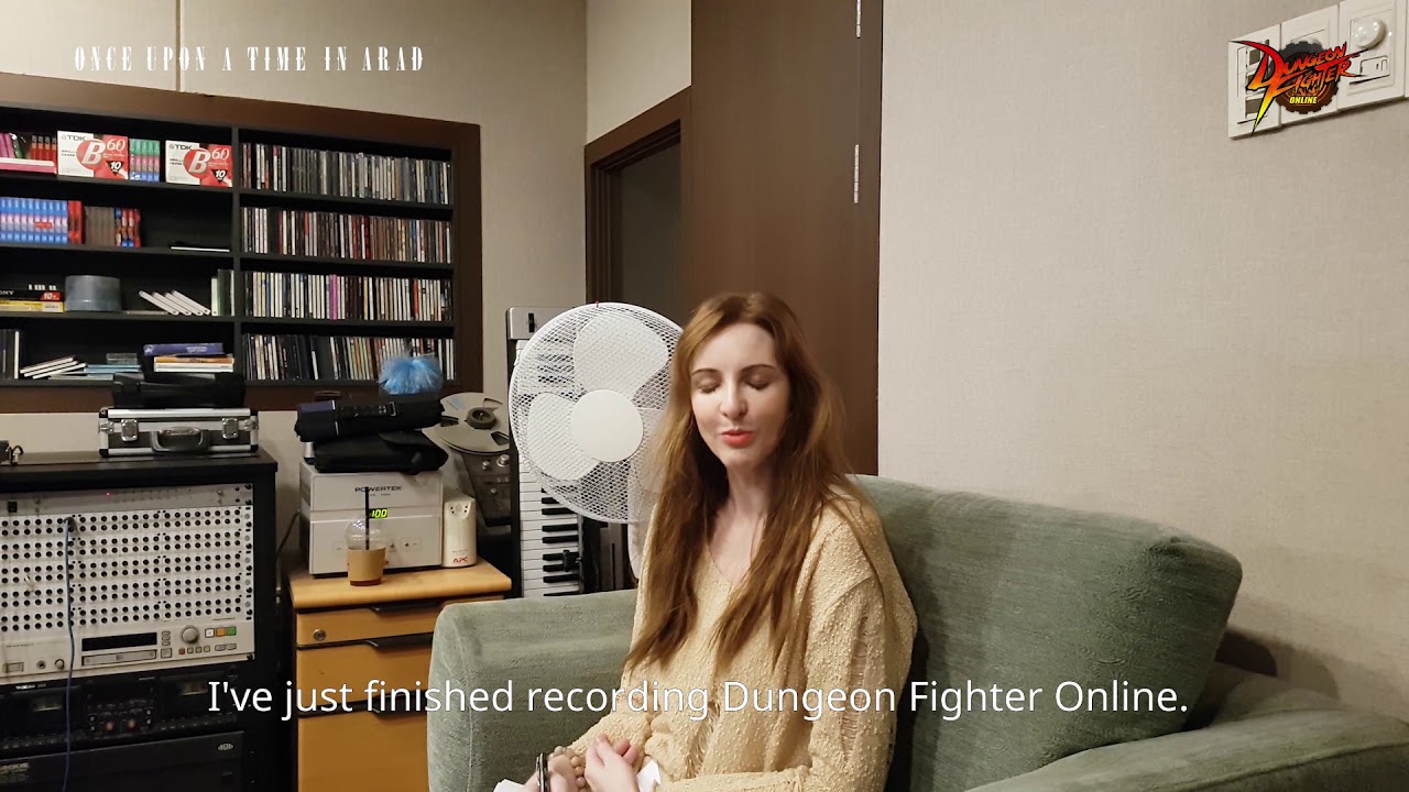 Interview with the voice actor Kelly - YouTube